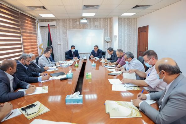 وكالة الأنباء الليبية رئيس الحكومة يتابع مع ديوان المحاسبة و الشركة